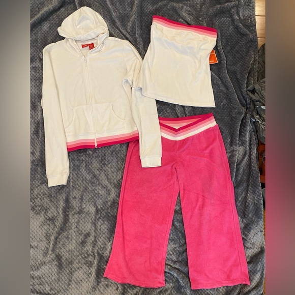 Mossimo Supply Co. | Other | Pc Super Cool Vintage Y2k 3 Piece Terry ...